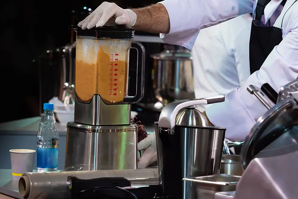 Commercial Blender for Restaurants: Chef’s Buying Guide (2026 ...